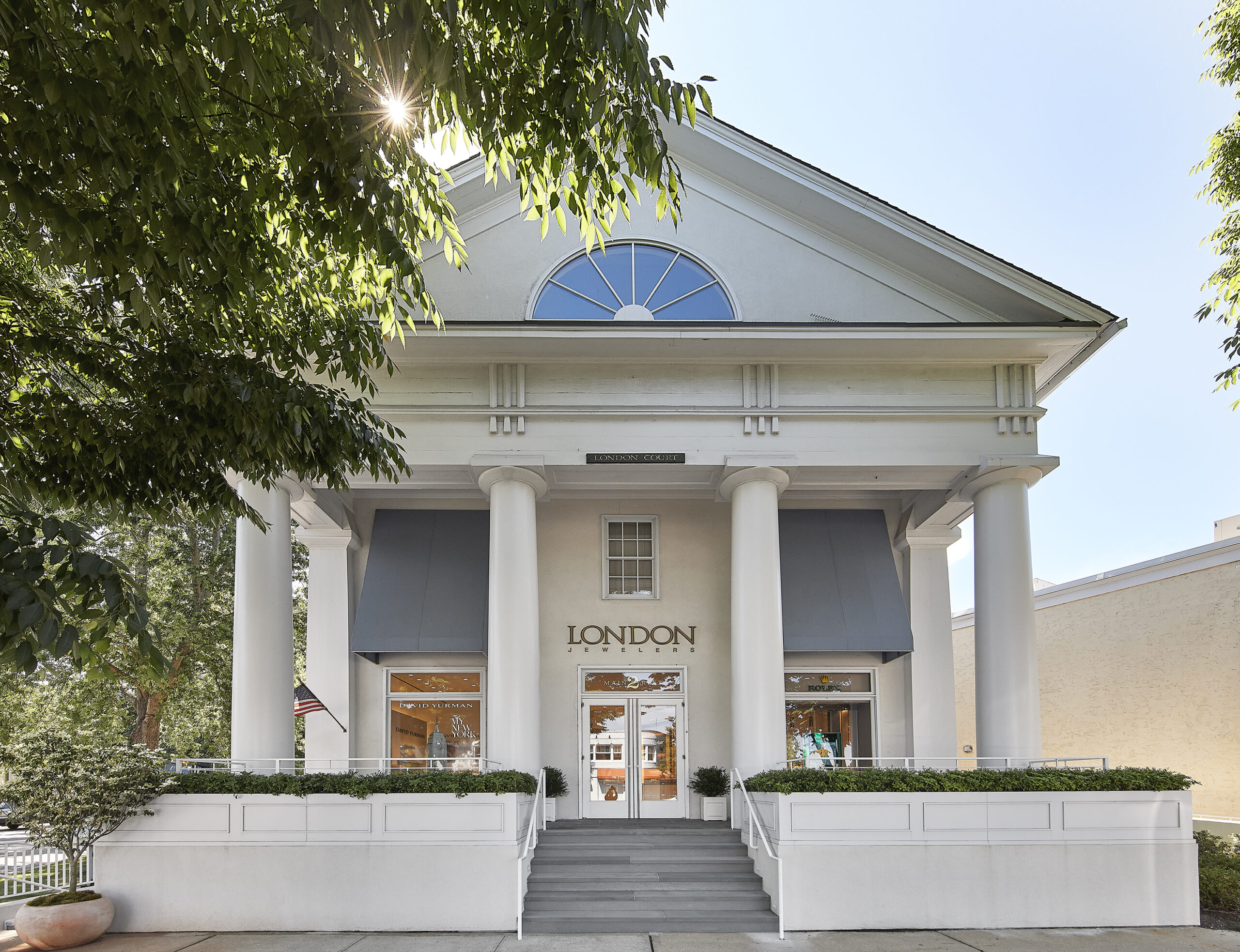 These 6 Hampton jewelry shops will make sure you don't bobble the ...